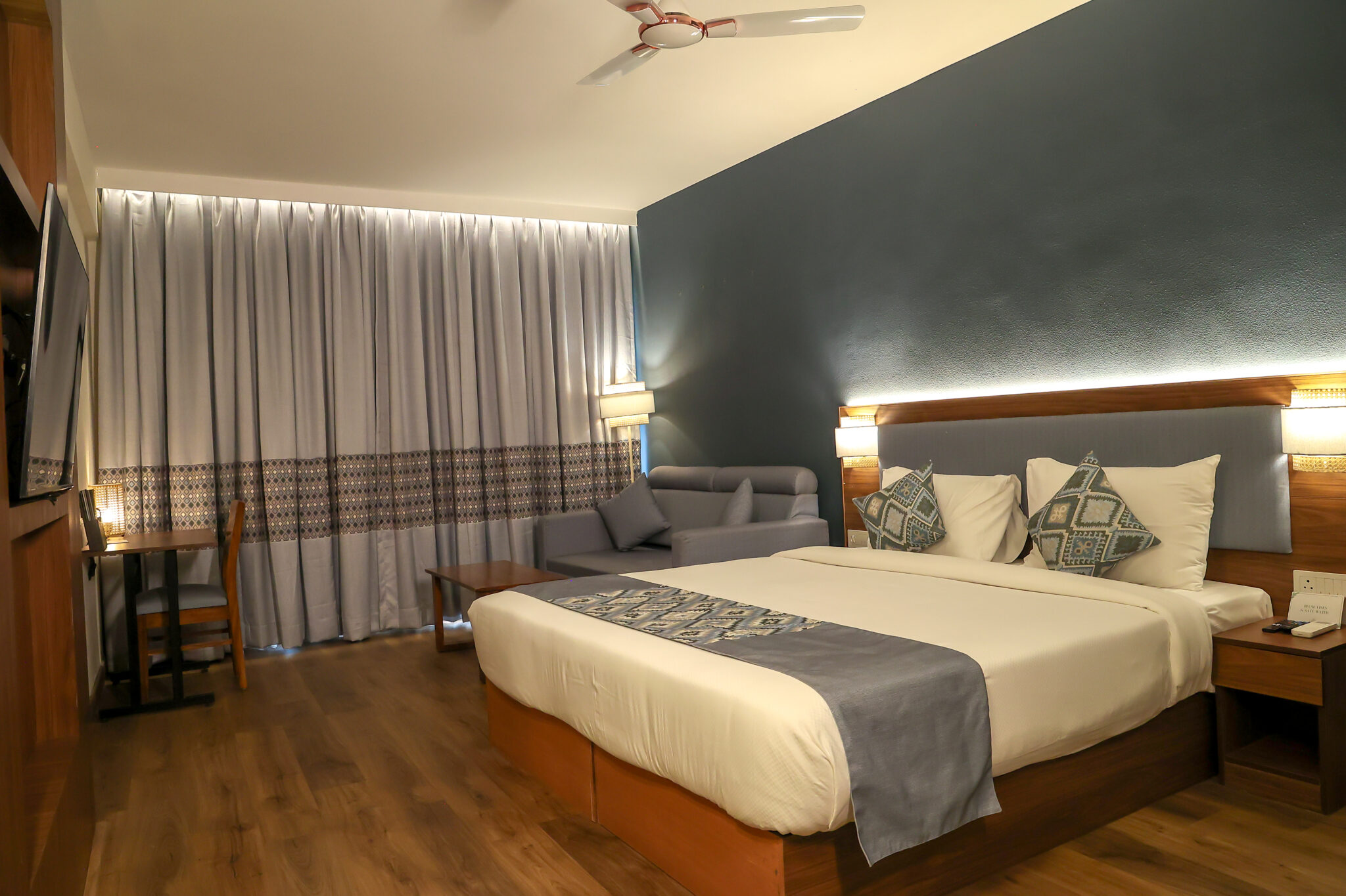 Rooms & Suites - Resort & Spa, Khandala